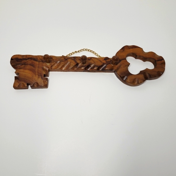 Accents | Vintage Rustic Wood Key Shaped 3 Peg Hanging Key Holder ...